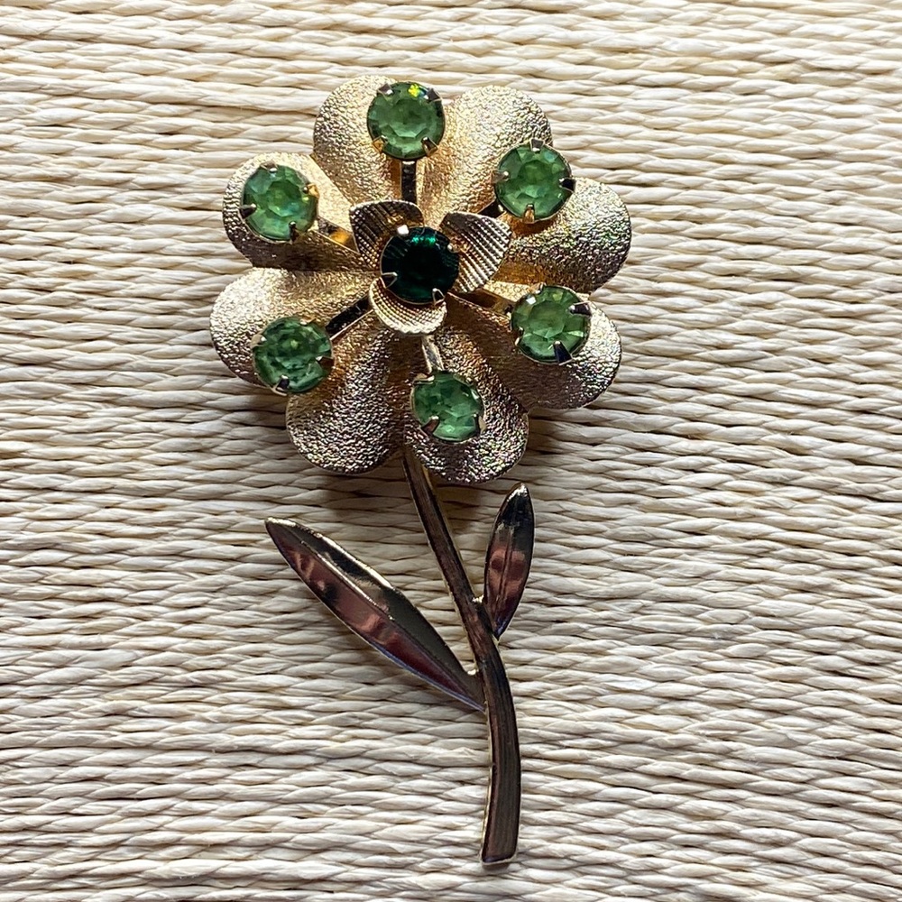 Beautiful Vintage Rhinestones Flower Stem Brooch Pin - Gem